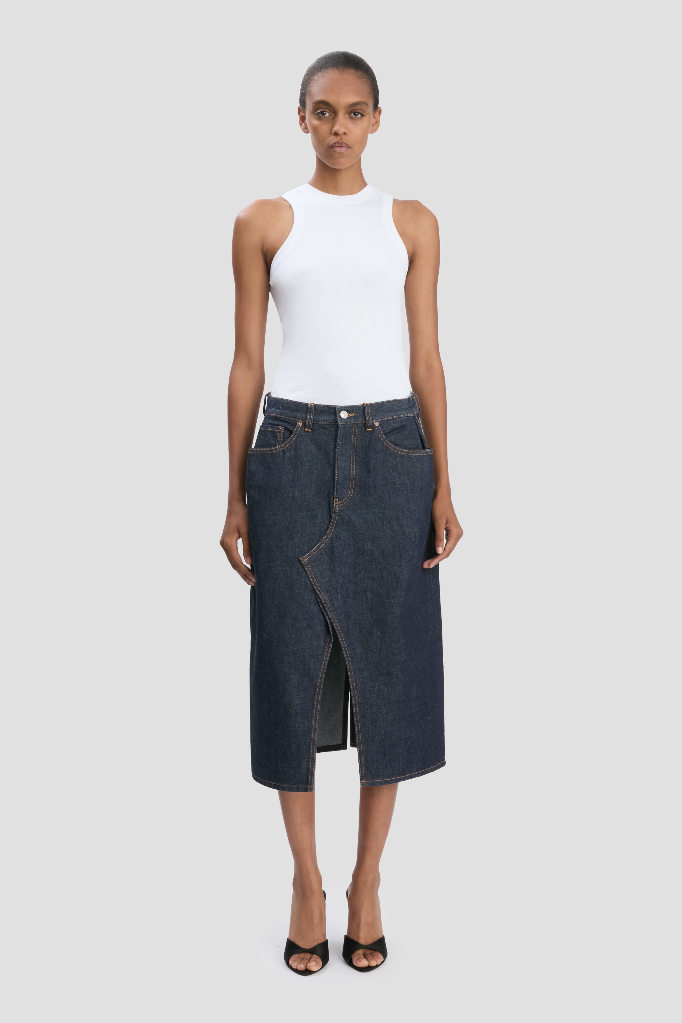 VICTORIA BECKHAM Victoria Beckham Kick Pocket Denim Skirt